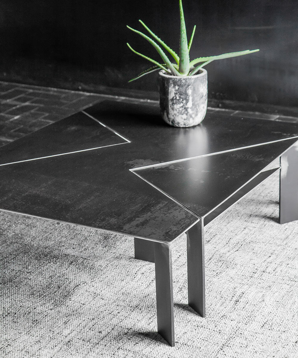 Table Basse Stone en Acier - Design Modulable et Unique | Blunt France
